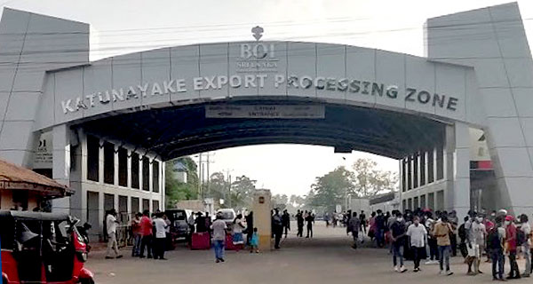 බ්‍රැන්ඩික්ස් නිසා කටුනායක කර්මාන්ත ශාලාවක් වසා දැමේ. - aithiya