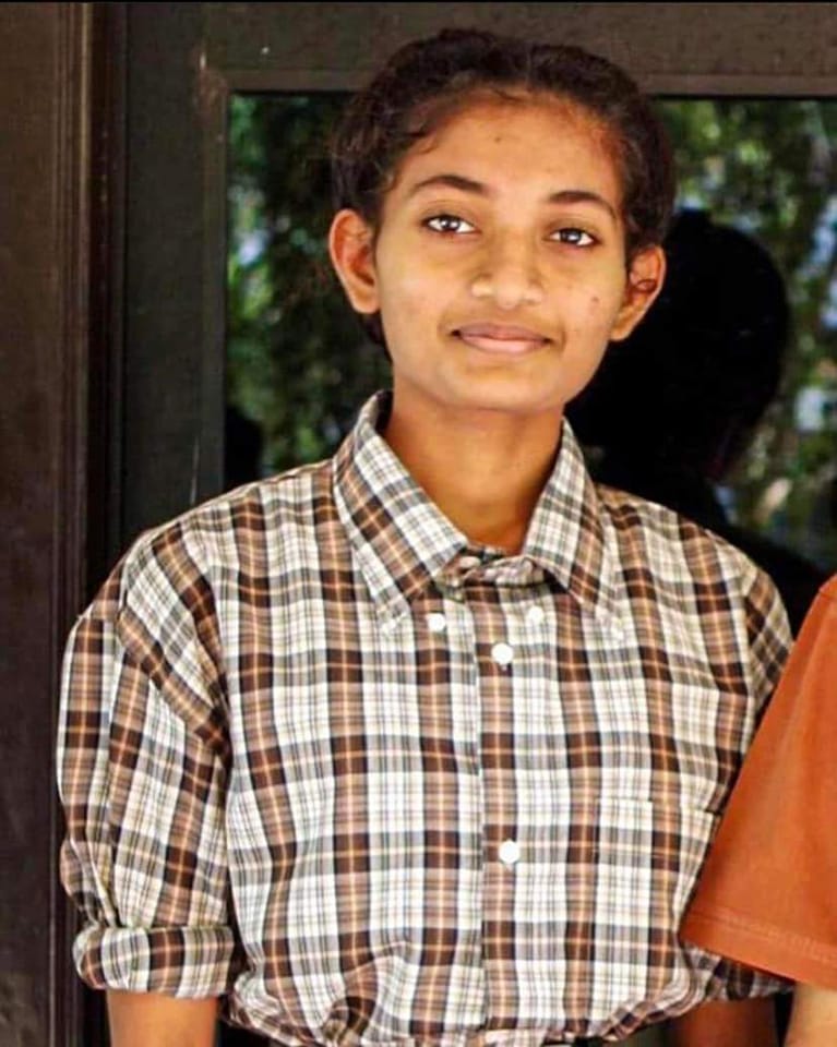 ඉසිප්‍රියා, ප්‍රියා අපි එක වයසේ...! - aithiya