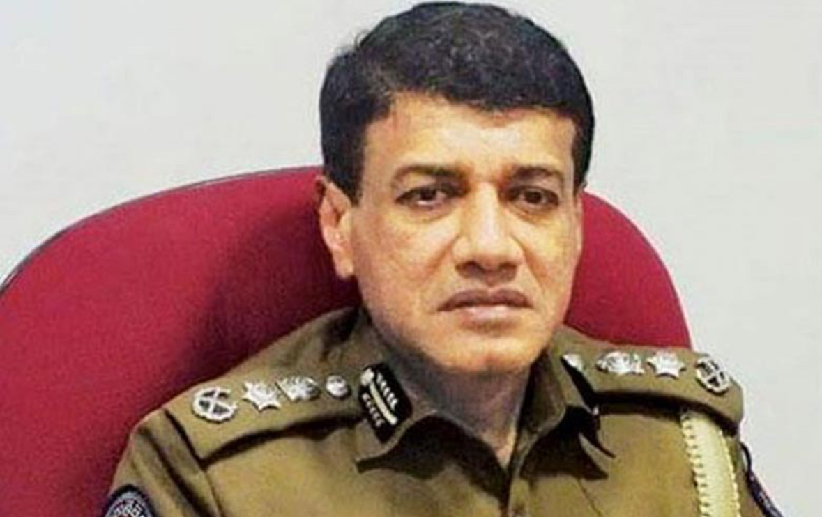 විද්‍යා ඝාතන සැකකරුට පලා යාමට ආධාර කළ හිටපු ජ්‍යෙෂ්ඨ නියෝජ්‍ය පොලිස්පති ලලිත් ජයසිංහට වසර හතරක ...